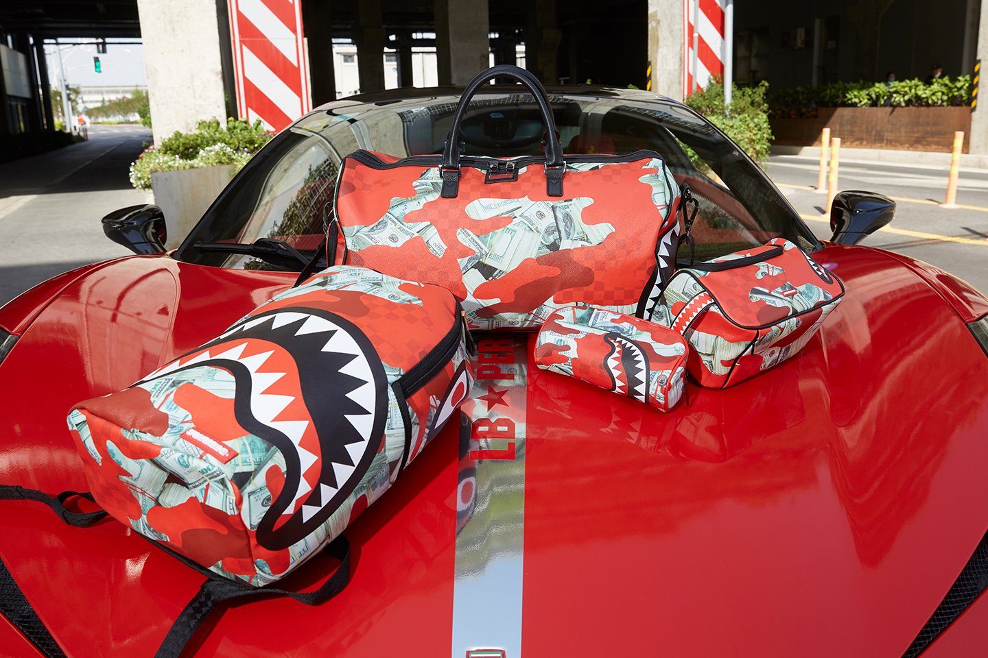 MONEY CAMO (RED) – SPRAYGROUND®