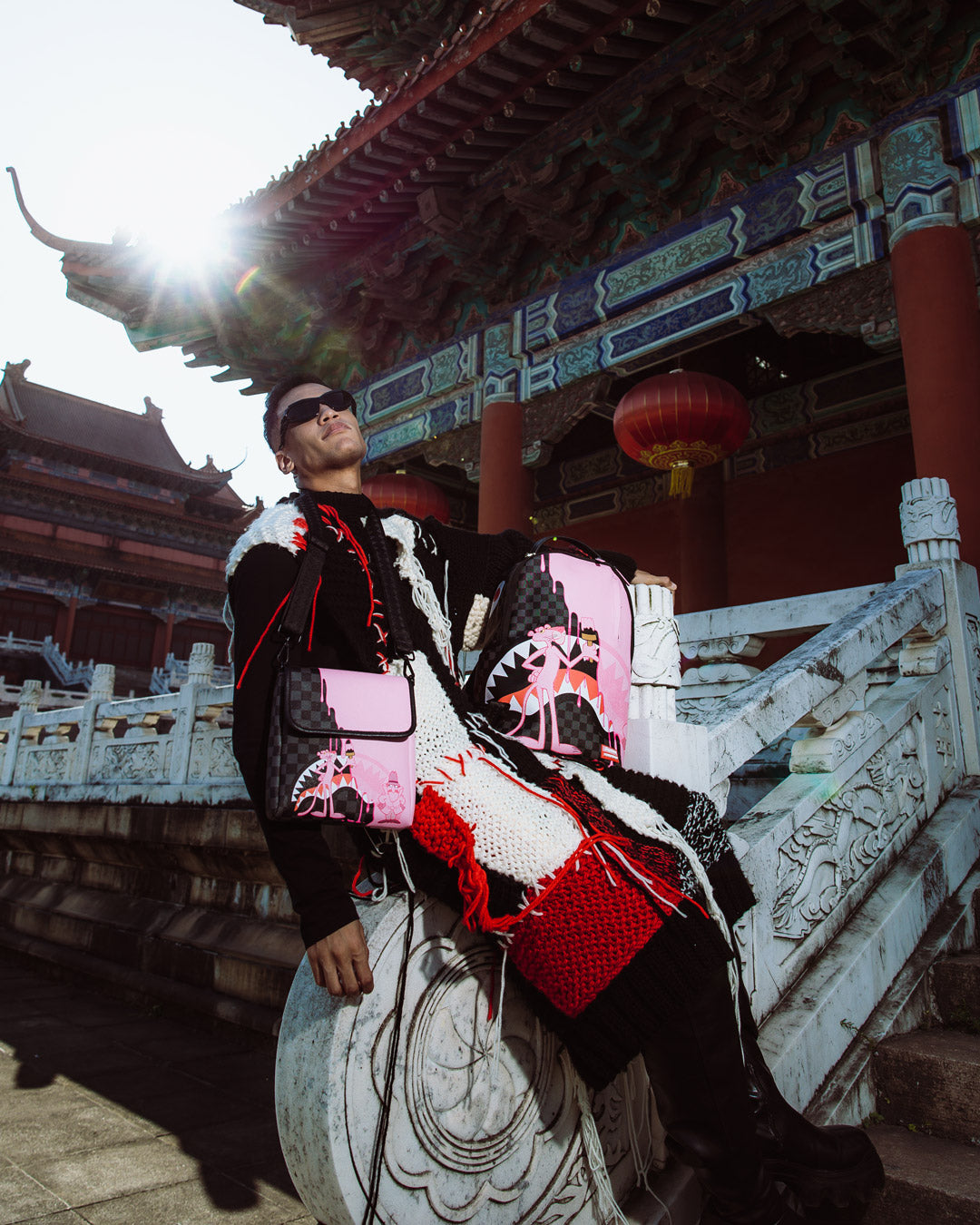 PINK PANTHER PINK PAINTER MESSENGER SLING BAG – SPRAYGROUND®