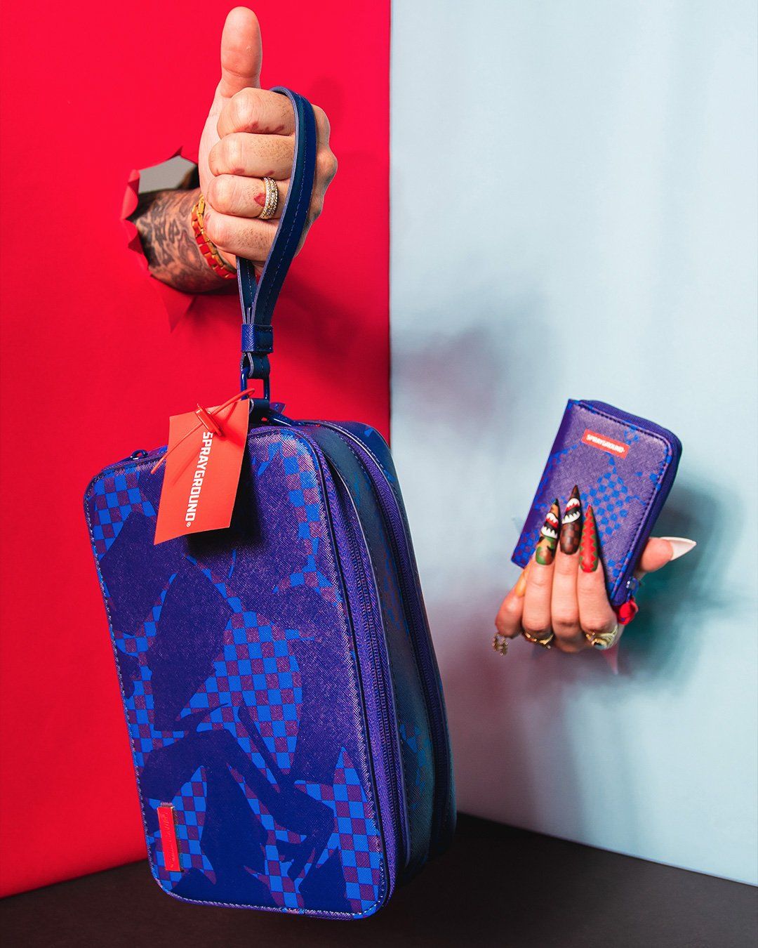 SHARK CHECK (BLUE) TOILETRY – SPRAYGROUND®