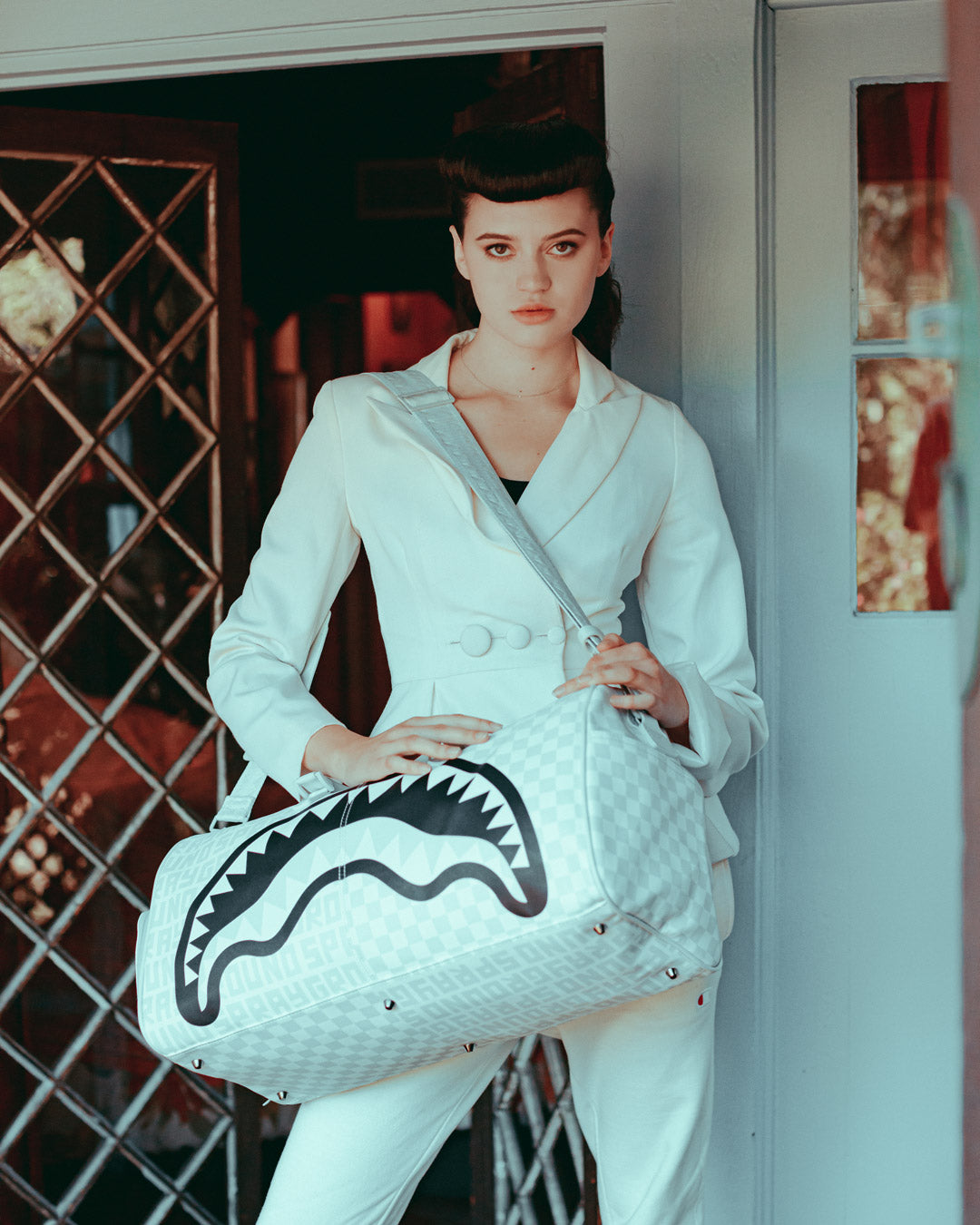 SPLIT THE CHECK (PEARL) DUFFLE – SPRAYGROUND®